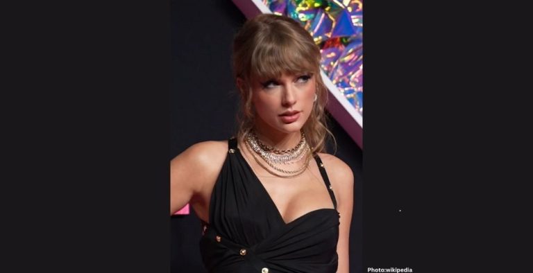 Taylor Swift's Courtside Chair Fetches High Price at Auction